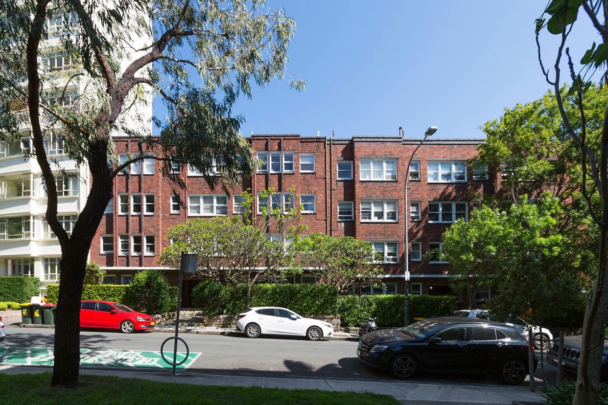 ST NEOT AVENUE | Richardson & Wrench Elizabeth Bay/Potts Point